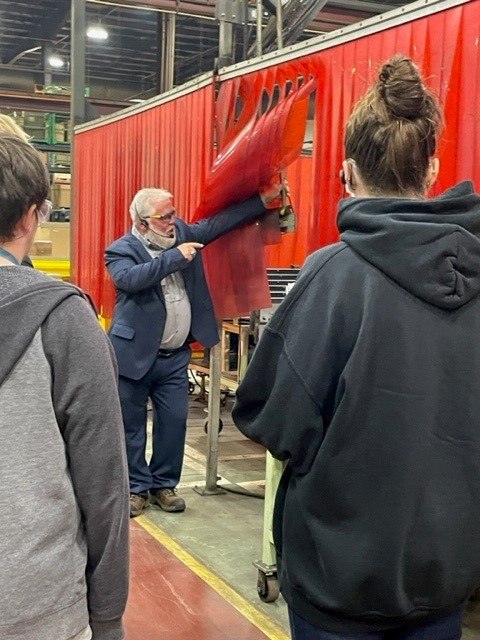 Mitsubishi Logisnext Americas hosts over 60 students at Marengo ...